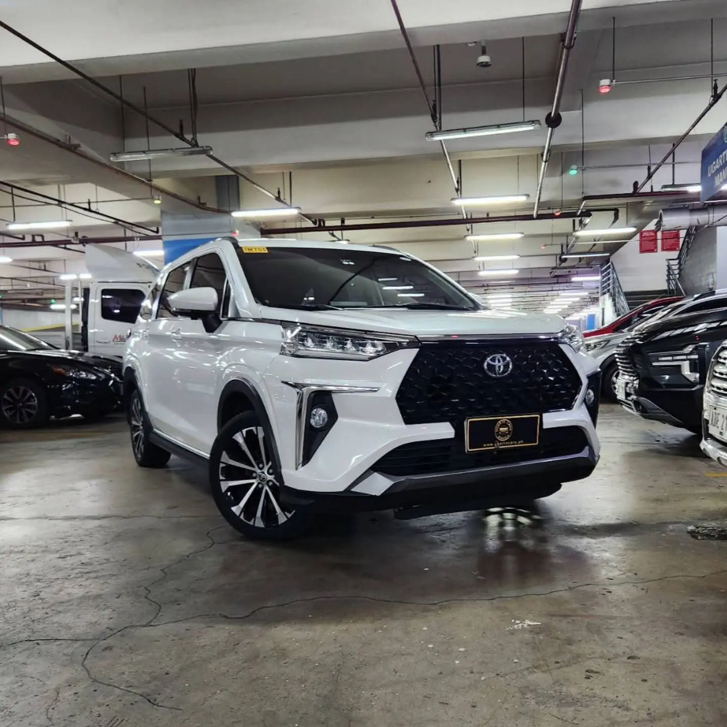 Buy Used Toyota Veloz 2022 for sale only ₱888000 - ID877679