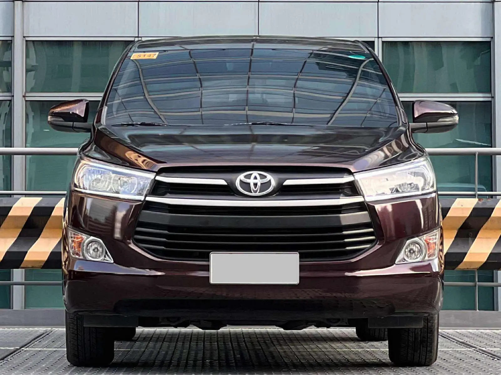 Buy Used Toyota Innova 2020 for sale only ₱858000 - ID877939