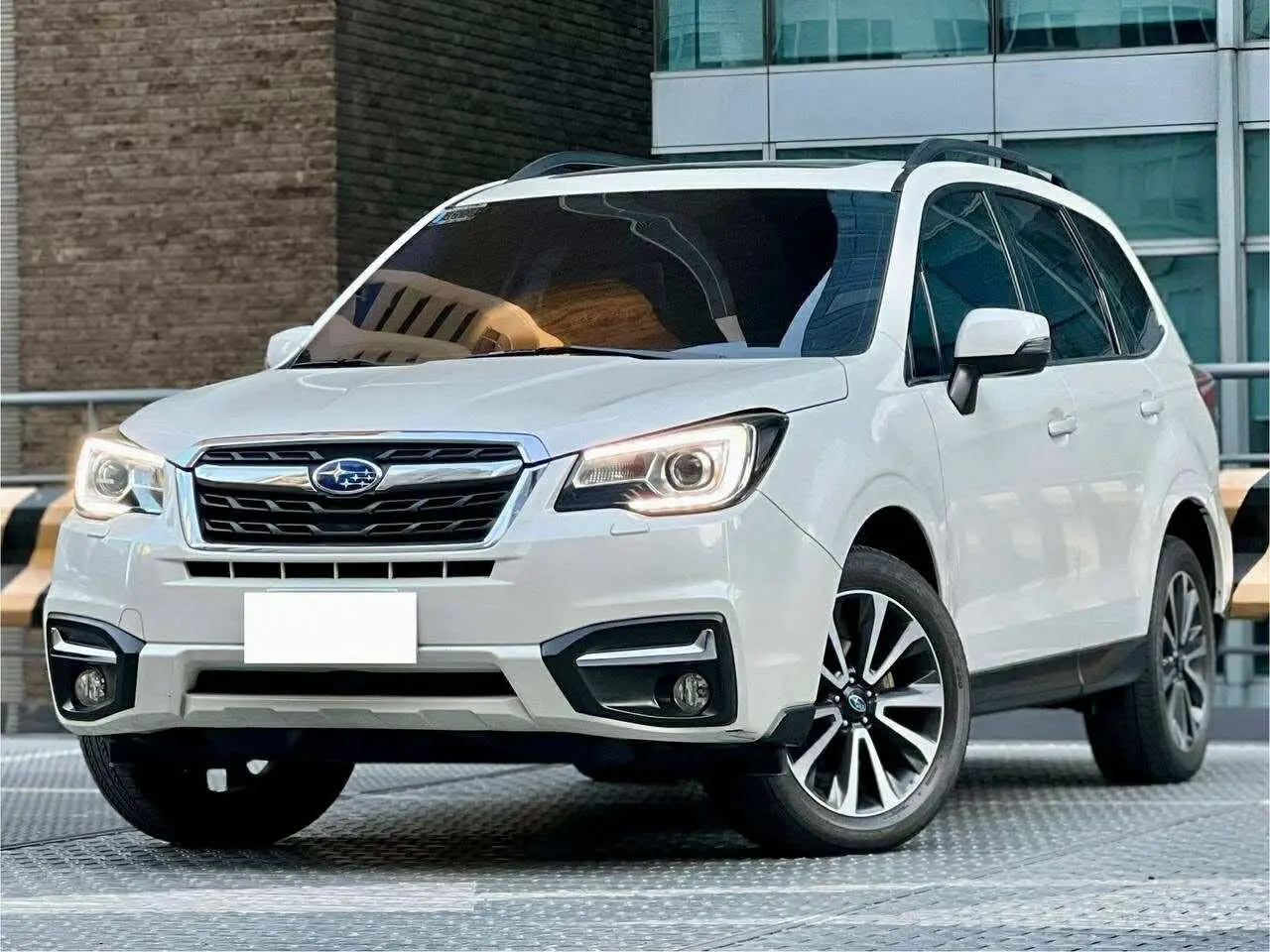 Buy Used Subaru Forester 2018 for sale only ₱658000 - ID878641