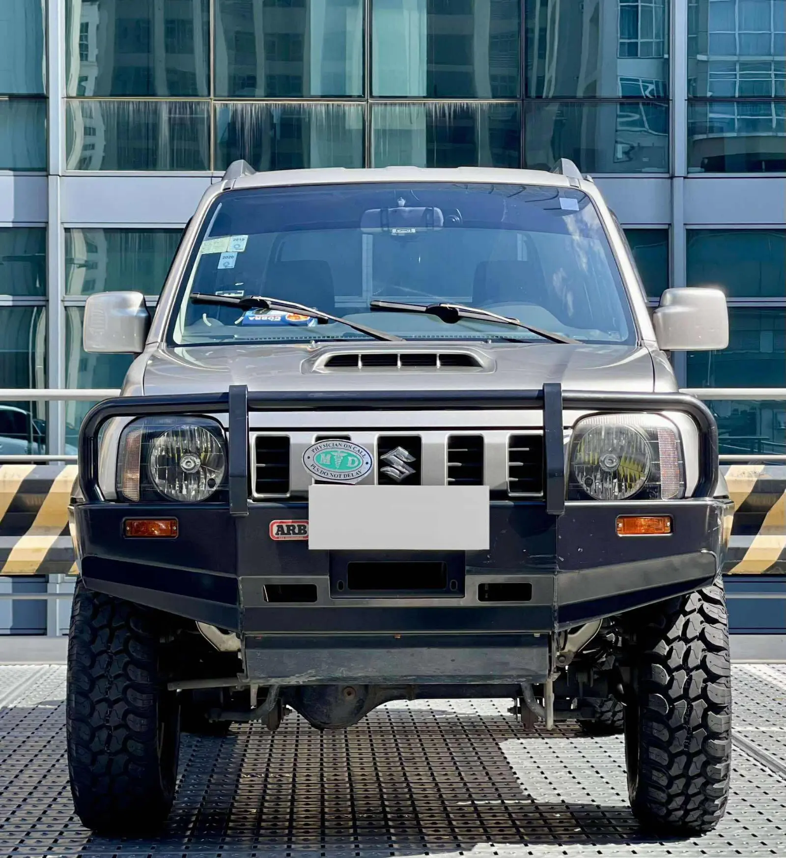 Buy Used Suzuki Jimny 2015 for sale only ₱558000 - ID881958