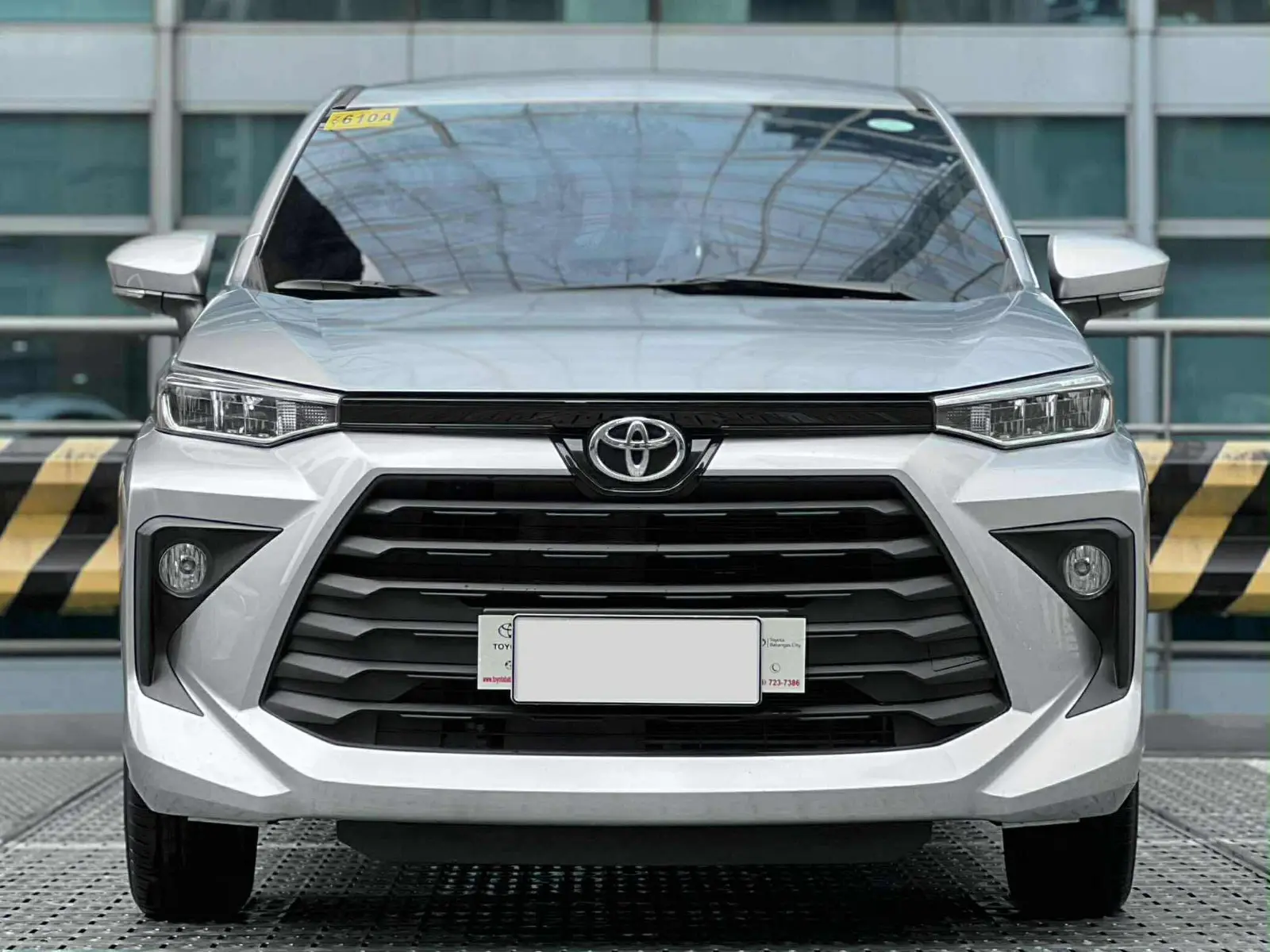 Buy Used Toyota Avanza 2025 for sale only ₱878000 - ID885297