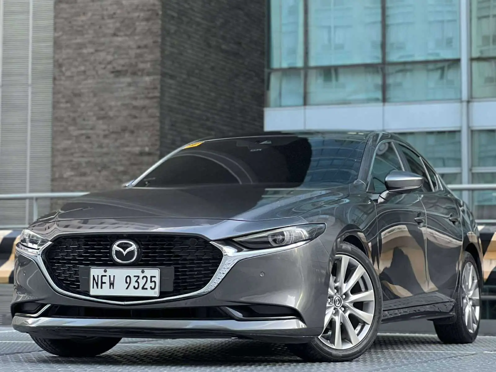 Buy Used Mazda 3 2020 for sale only ₱798000 - ID886973