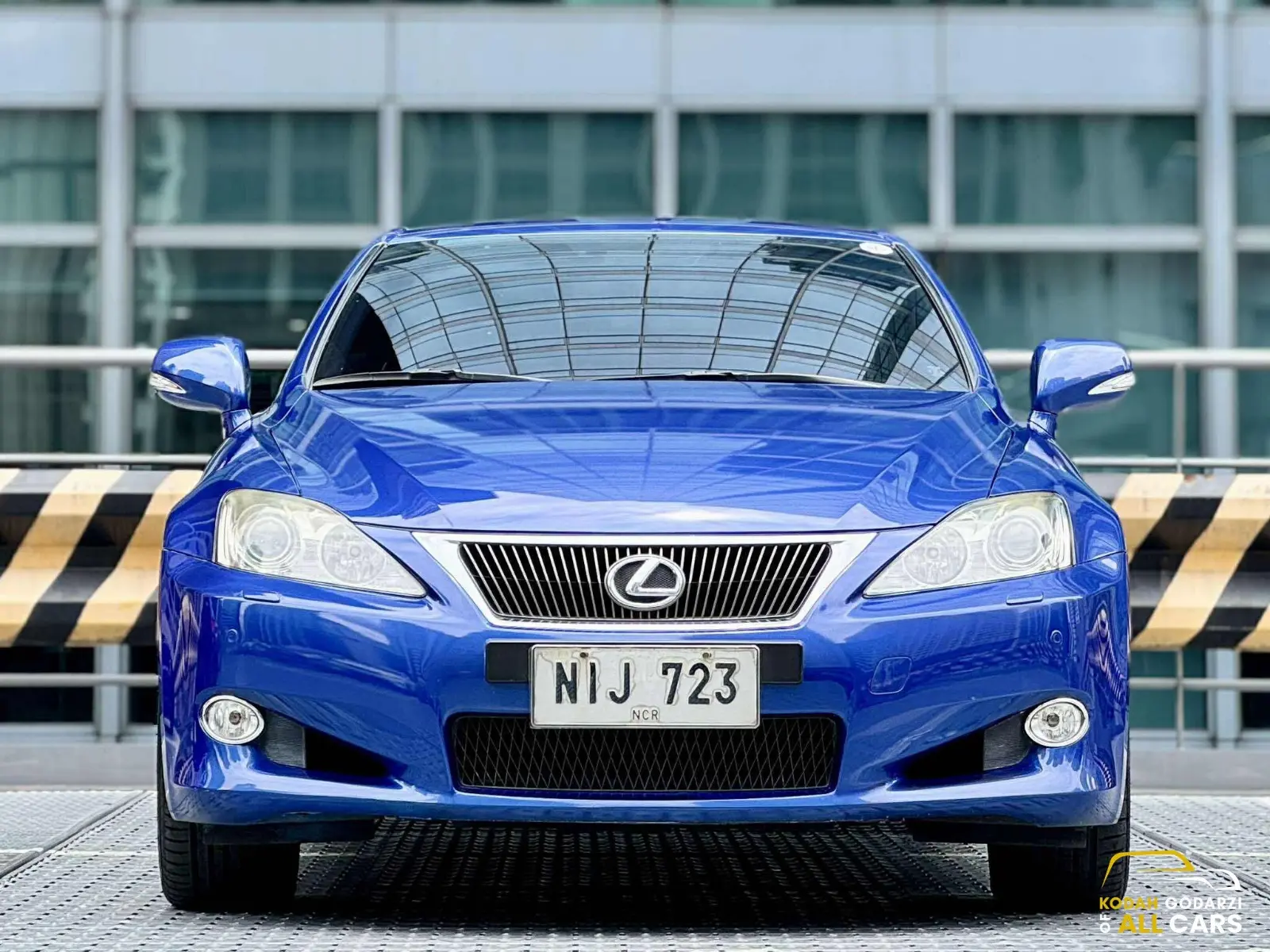 Buy Used Lexus Is300c 2010 for sale only ₱1198000 - ID887428