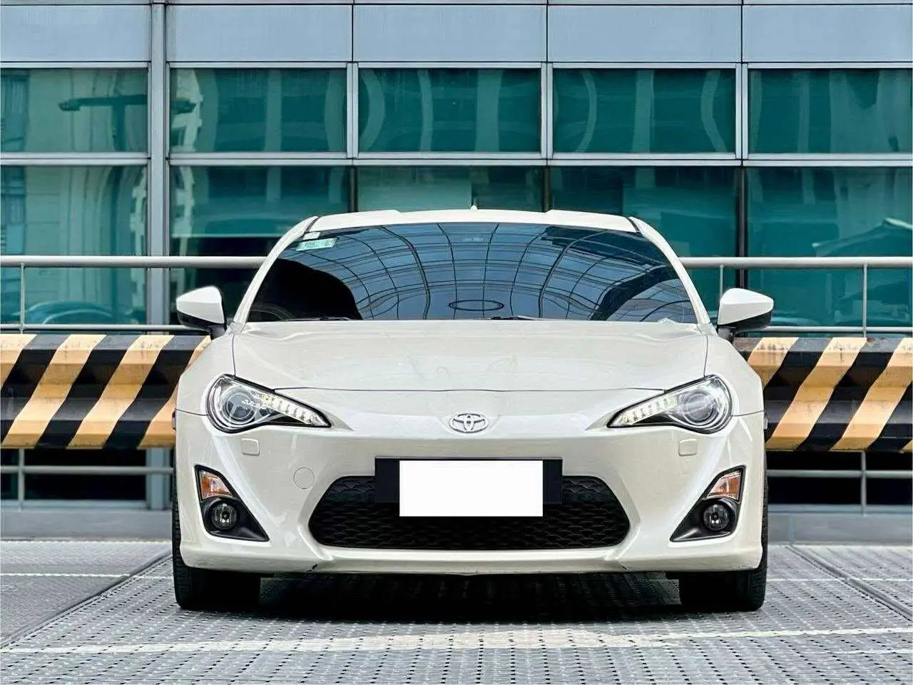 Buy Used Toyota 86 2015 for sale only ₱1258000 - ID887753
