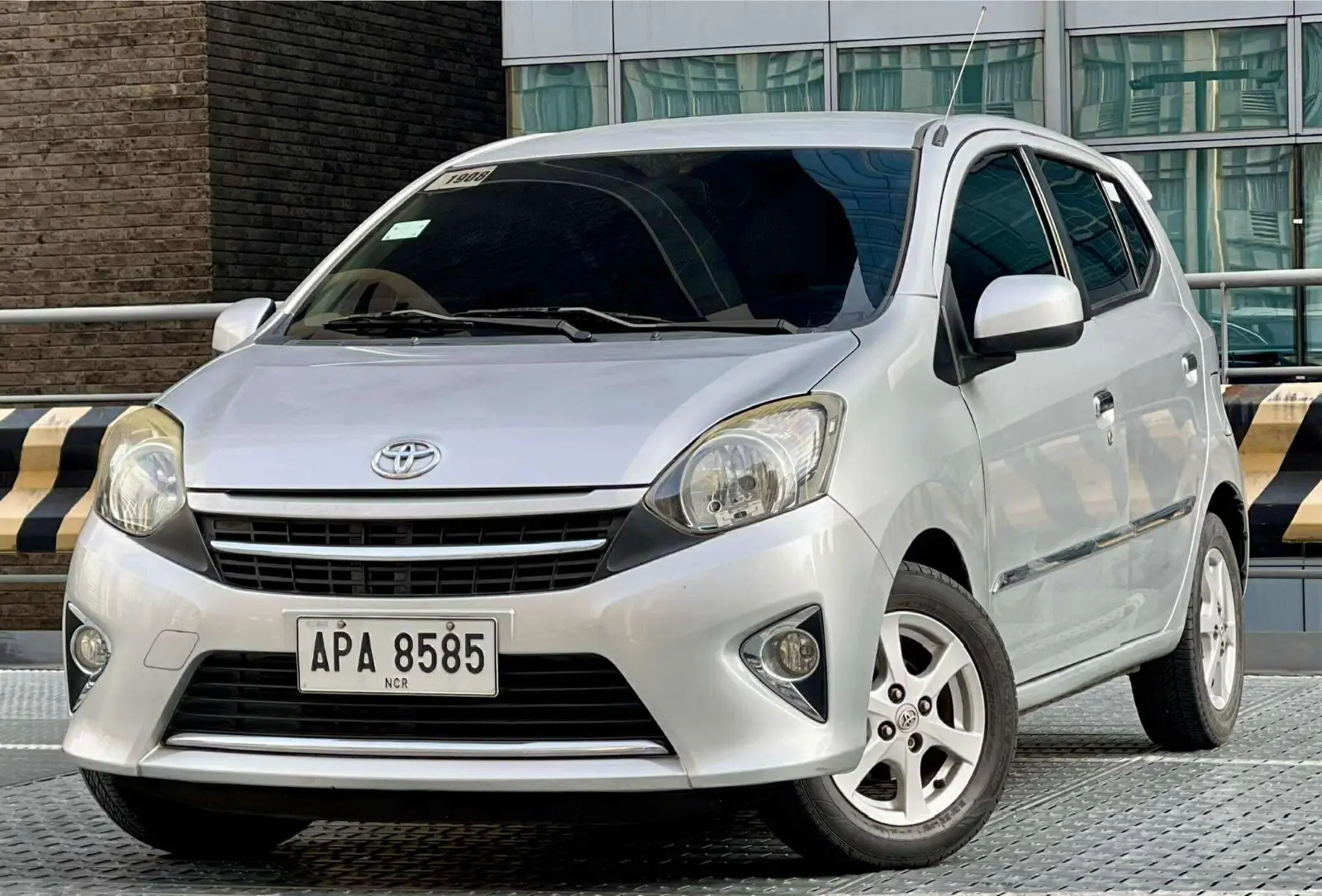 Buy Used Toyota Wigo 2015 for sale only ₱348000 - ID888221