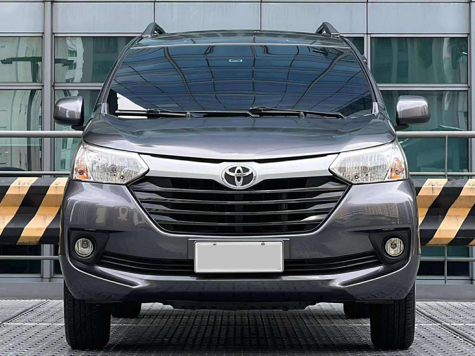 Buy Used Toyota Avanza 2016 for sale only ₱518000 - ID888490