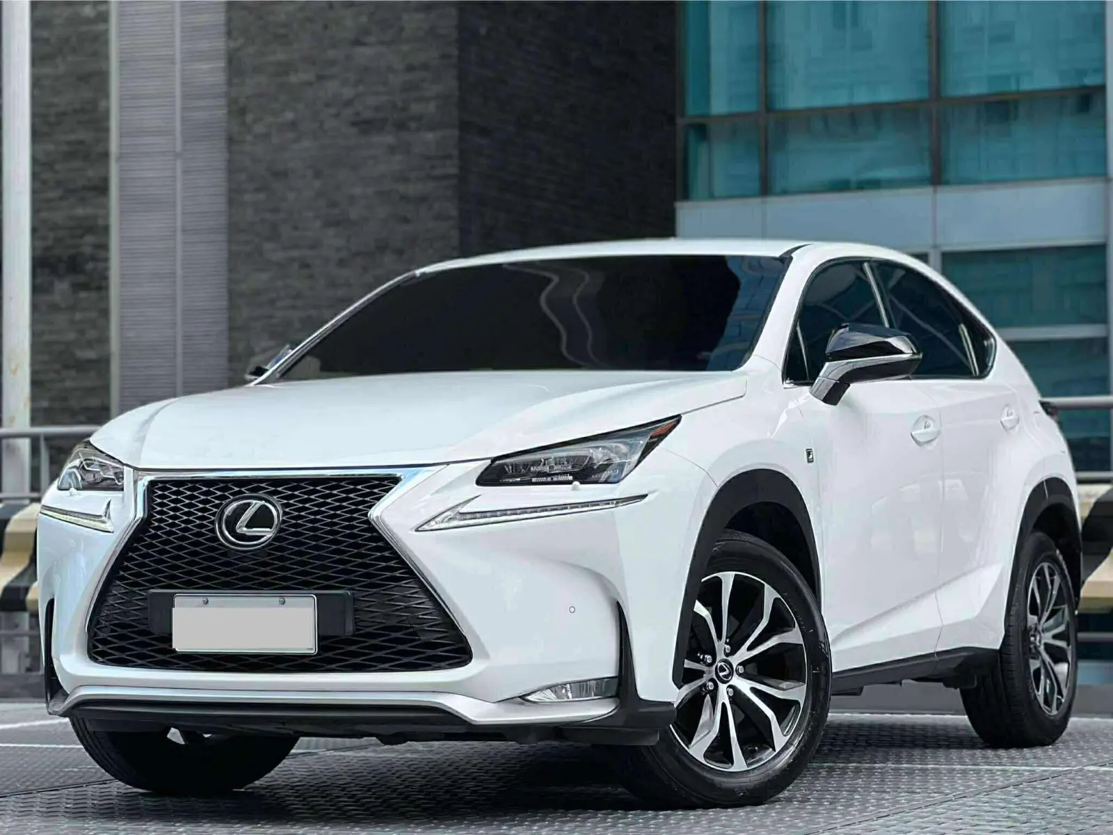 Buy Used Lexus NX 2016 for sale only ₱1268000 - ID888713