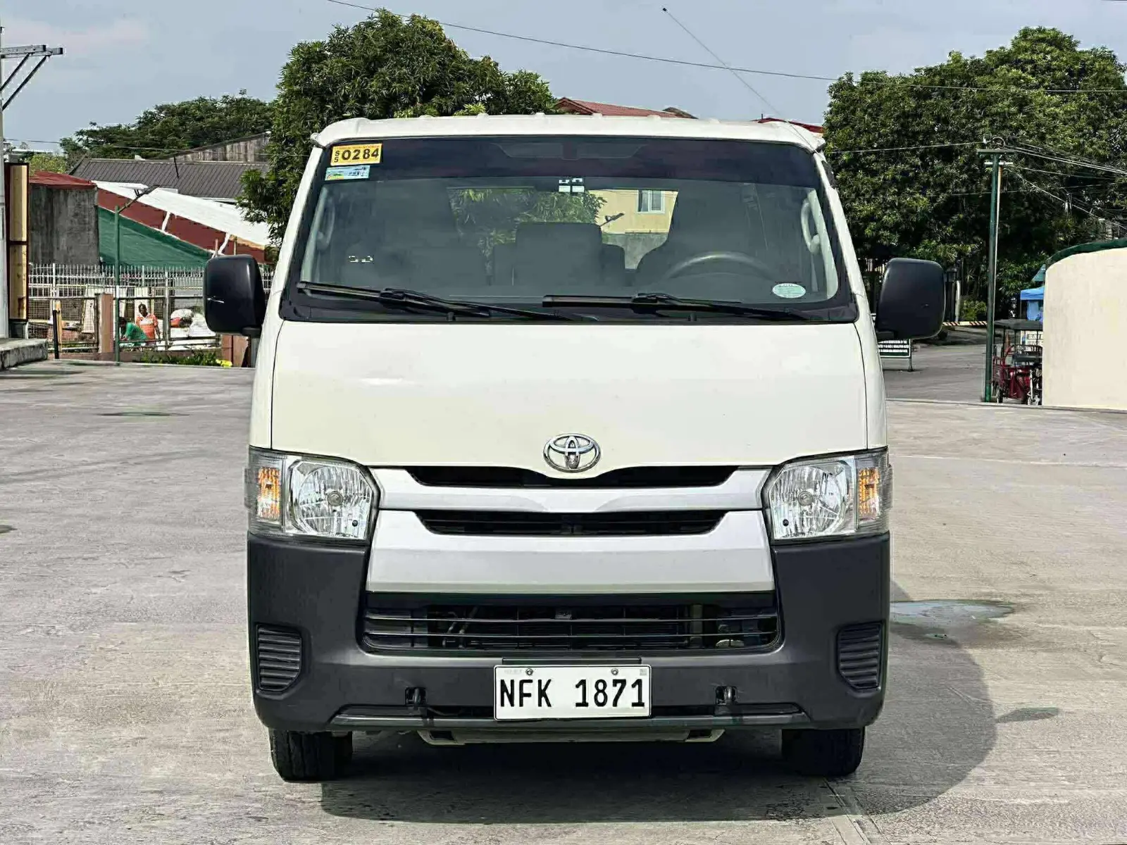 Buy Used Toyota Hiace 2022 for sale only ₱975000 - ID888824