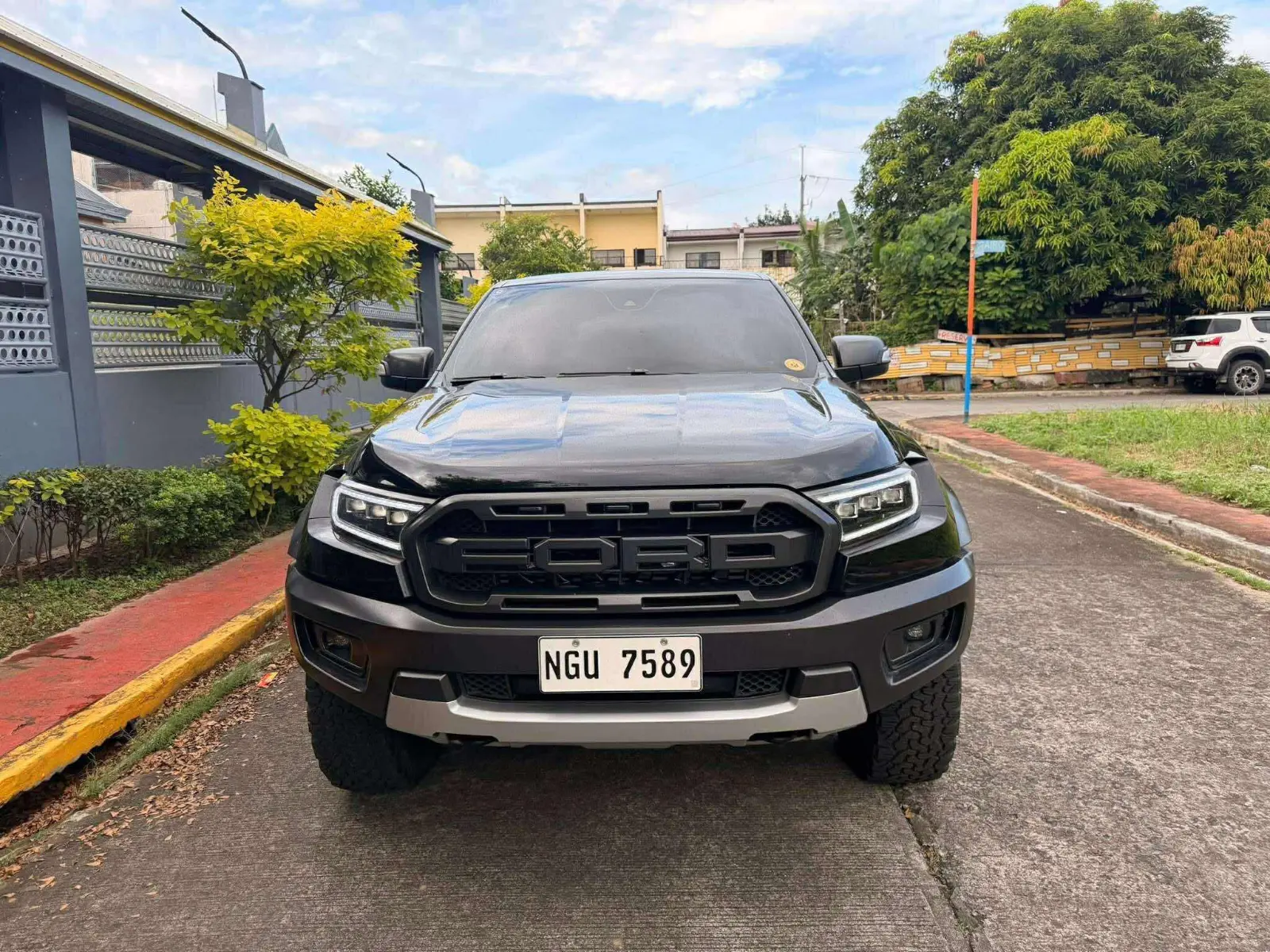 Buy Used Ford Ranger Raptor 2021 for sale only ₱997000 - ID889405