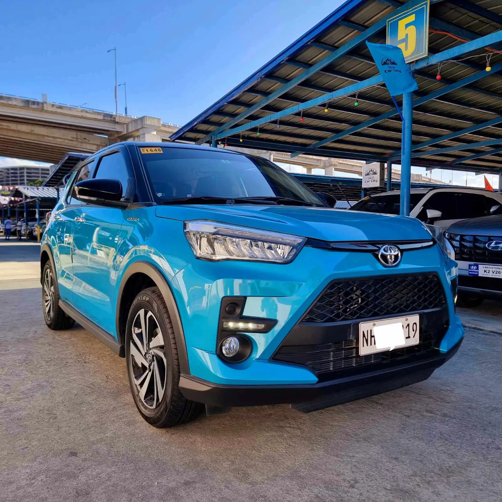 Buy Used Toyota Raize 2023 for sale only ₱750000 - ID889584