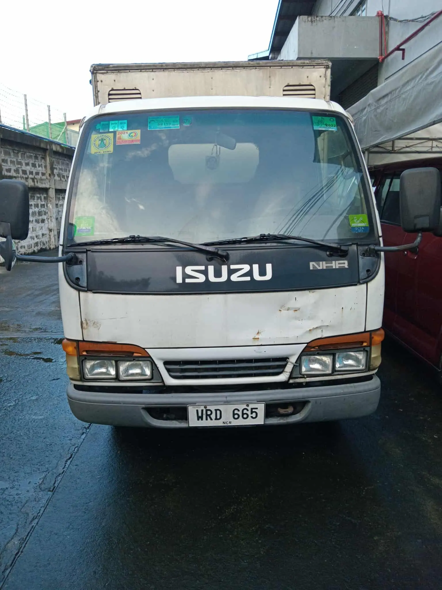 Buy Used Isuzu Elf 2001 for sale only ₱200000 - ID890181