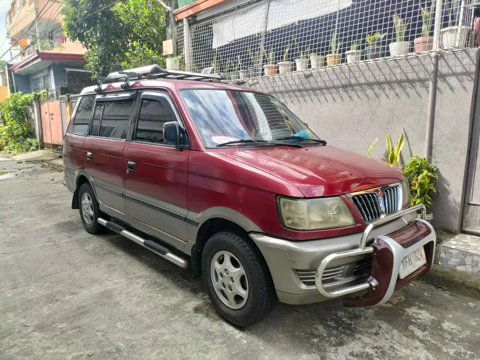 Buy Used Mitsubishi Adventure 2002 for sale only ₱250000 - ID892755