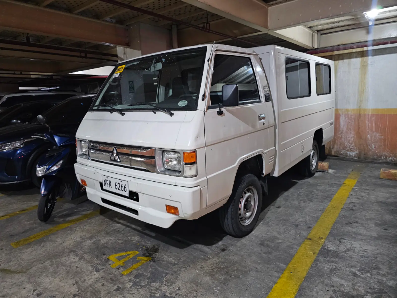 Buy Used Mitsubishi L300 2022 for sale only ₱520000 - ID897947