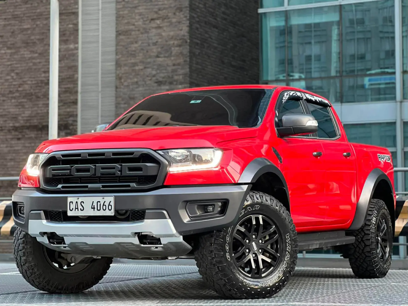 Buy Used Ford Ranger Raptor 2019 for sale only ₱1128000 - ID902164