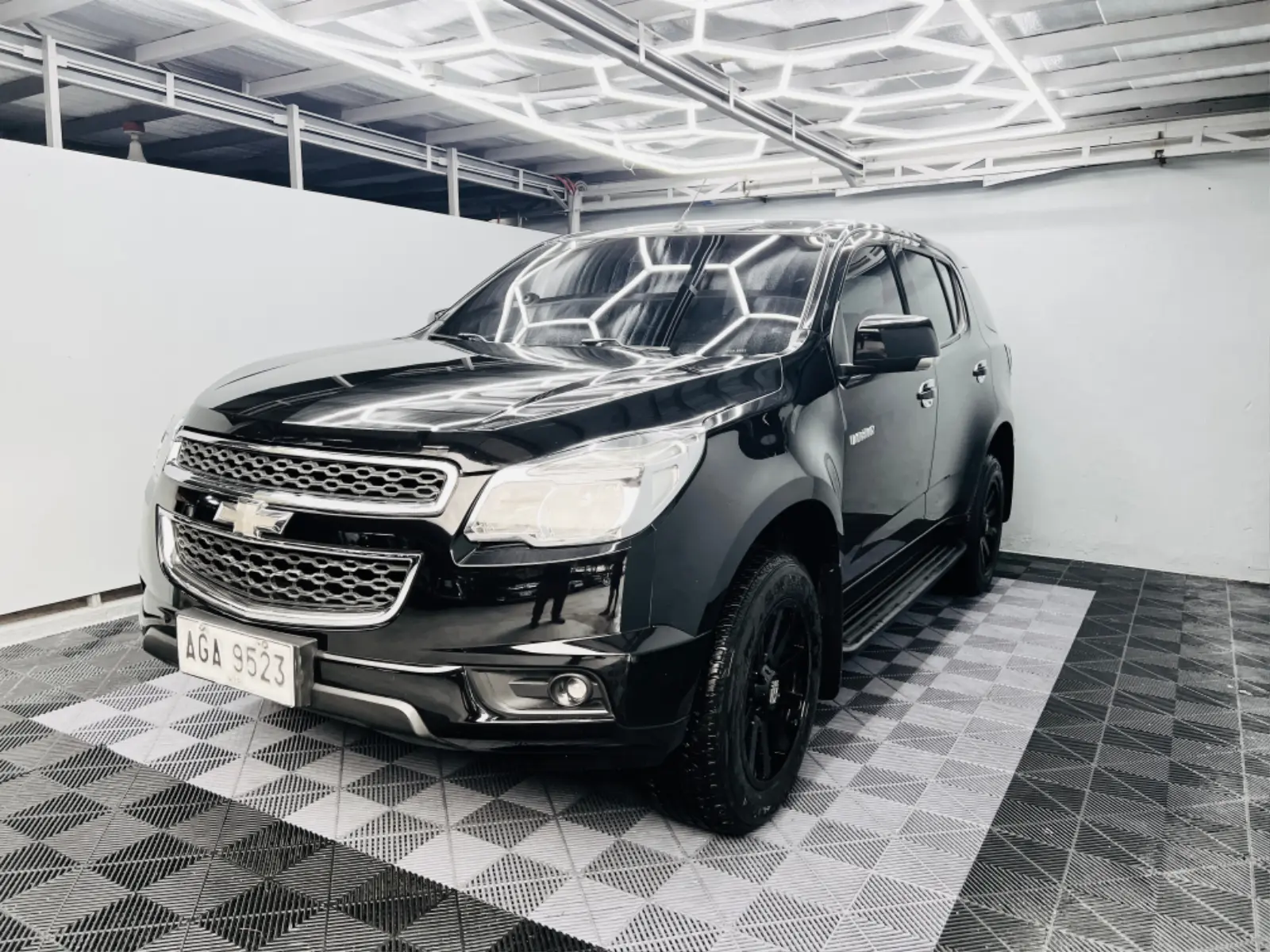 Buy Used Chevrolet Trailblazer 2014 for sale only ₱458000 - ID903189
