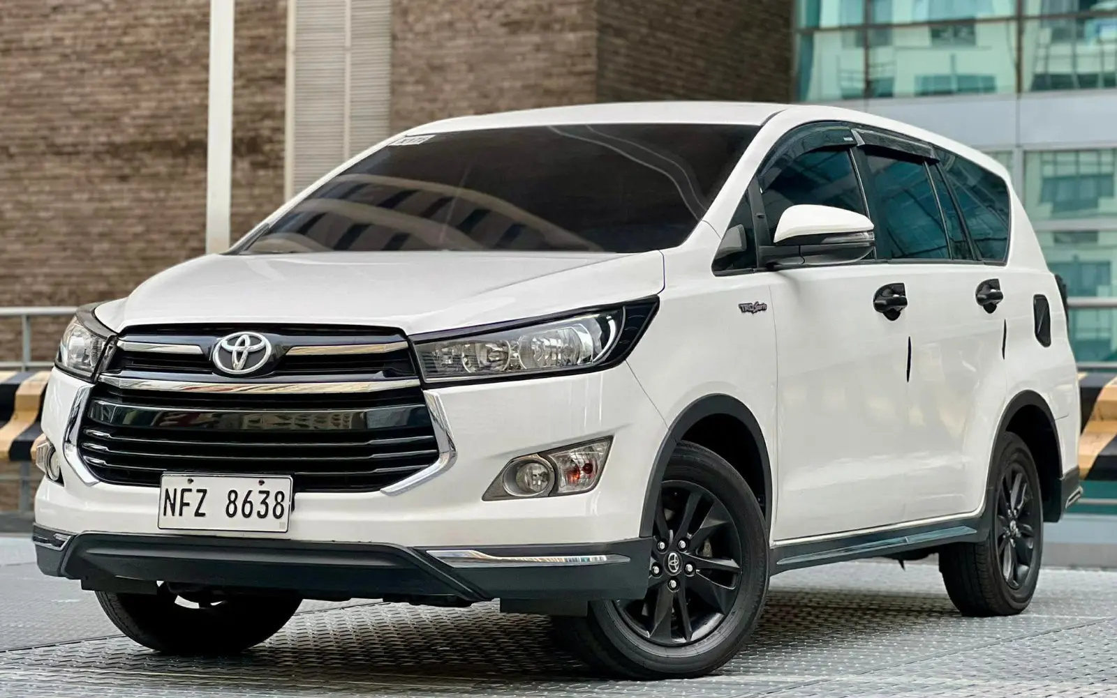 Buy Used Toyota Innova 2020 for sale only ₱838000 - ID903301