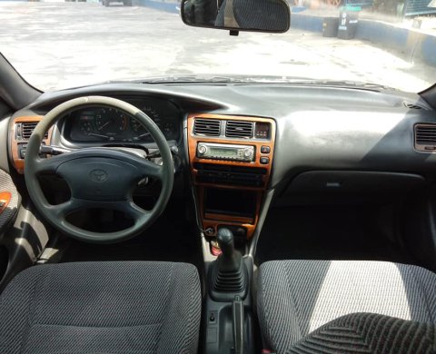 Toyota Corolla 1995 Interior