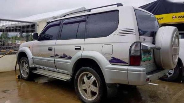 Toyota Land Cruiser Prado 2000