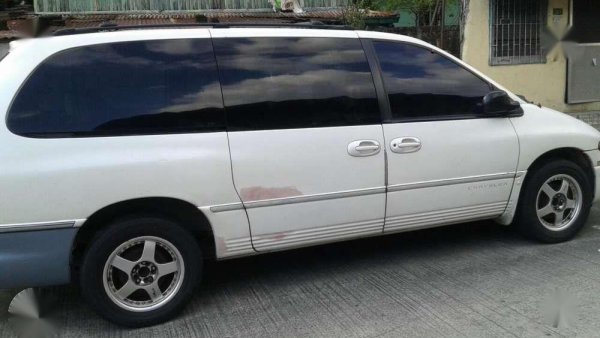 Chrysler Town And Country 1998