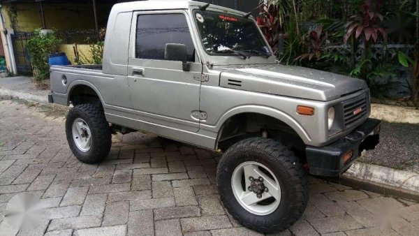 Suzuki Samurai Pick Up