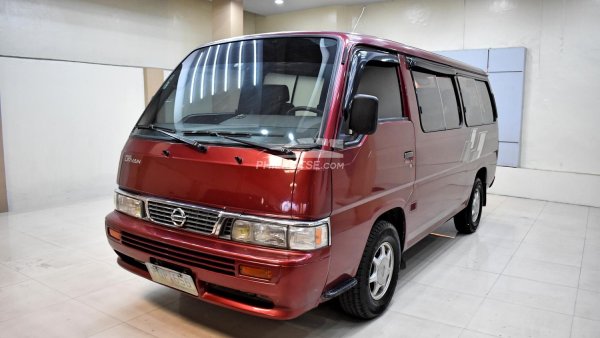 Nissan Urvan 2011