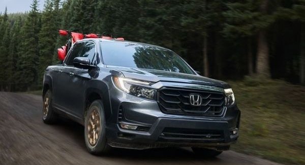2021 Honda Ridgeline is a tough-looking and smart pickup truck