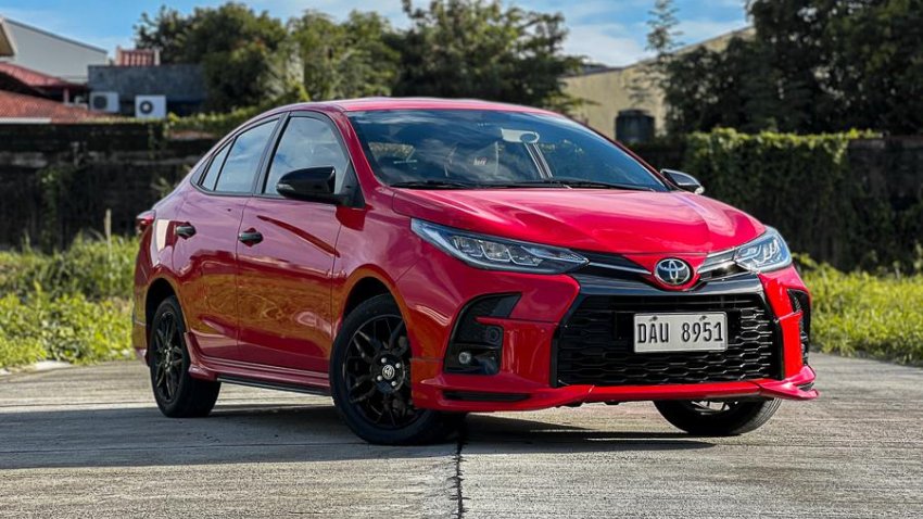 2022 Toyota Revo: Price in the Philippines, Promos, Specs & Reviews ...